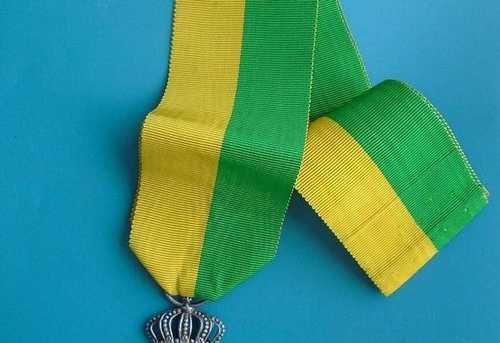 Шейная серебряная медаль Густав 5 Швеция
