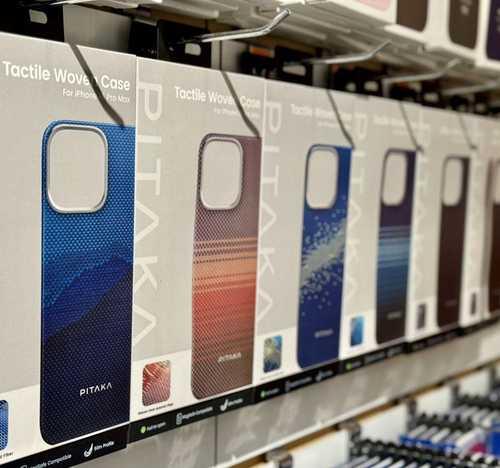 Чехлы Pitaka для iPhone 16 Pro Max
