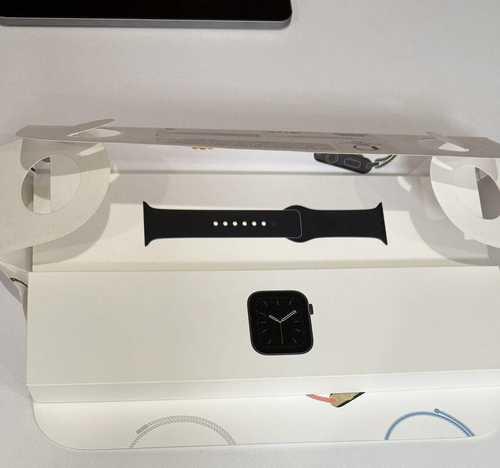 Часы apple watch 6 40mm