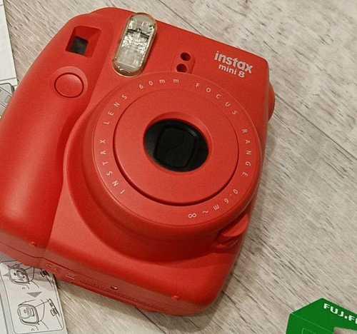 Фотоаппарат мгновенной печати fujifilm instax