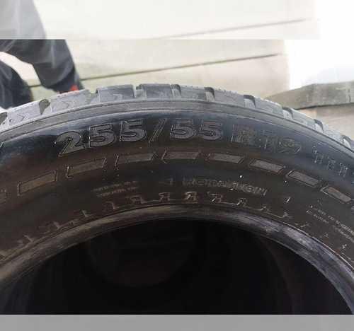 Nokian Tyres Hakkapeliitta 7 255/55 R19