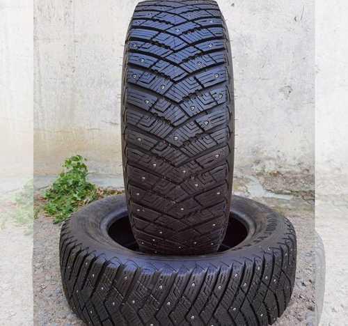 Goodyear UltraGrip Ice Arctic SUV 215/65 R17 99T