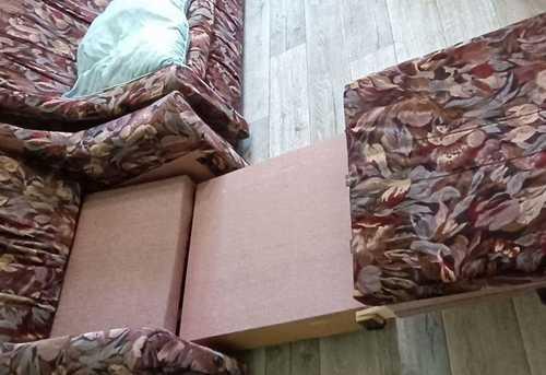 Мягкая мебель диван и 2 кресла-кровати бу
