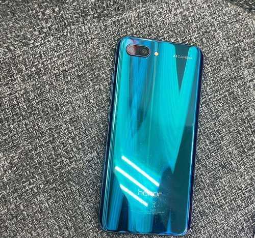 HONOR 10, 4/64 ГБ