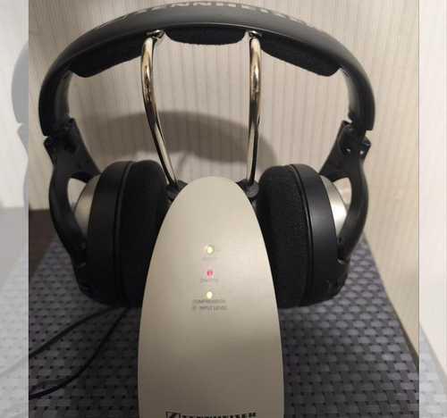 Беспроводные наушники Sennheiser HDR 140