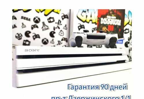 Sony PlayStation 4 PRO 1Tb Белая Б/У