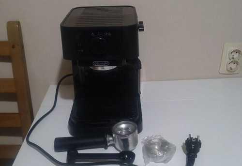 Кофеварка рожковая delonghi EC-230.BK