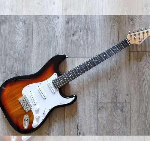 Новый fender stratocaster реплика