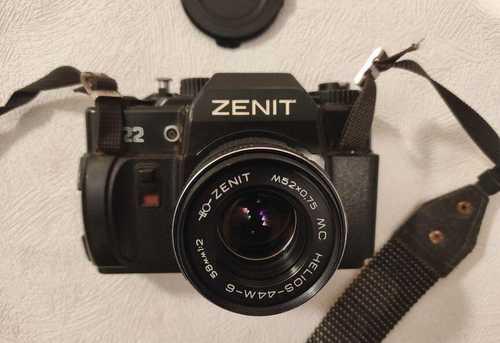 Пленочный фотоаппарат Зенит-122