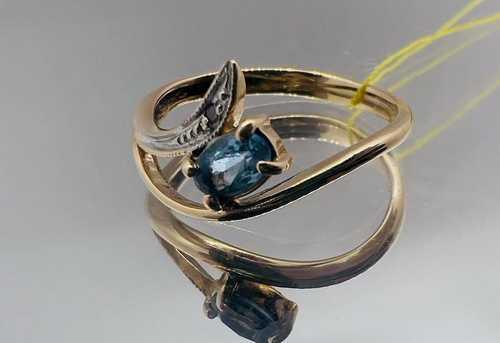 Золотое кольцо с фианитами 585 пробы