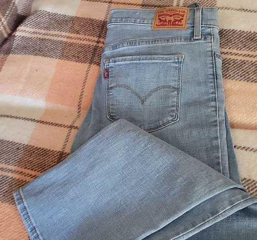 Джинсы levis женские 46