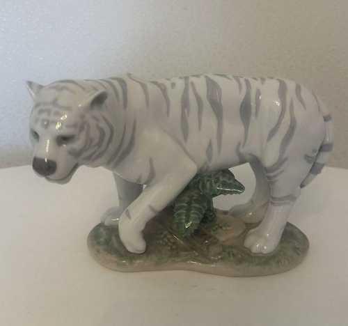 Статуэтка lladro тигр