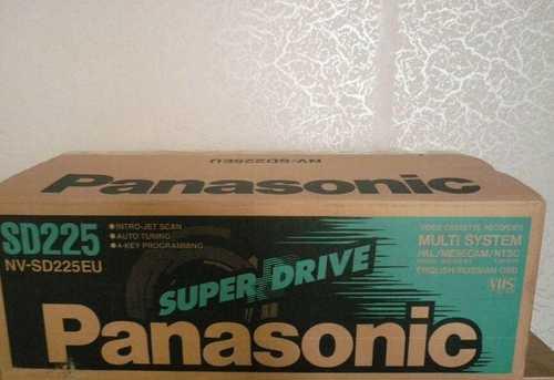Видеомагнитофон Panasonic NV-SD225EU