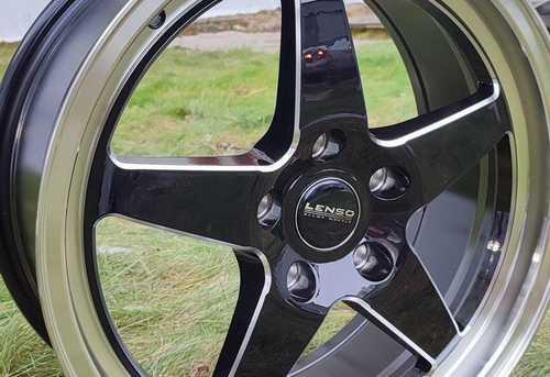 Диски R18 Lenso R17x7.5 PCD5x114.3 ET40 D73.1