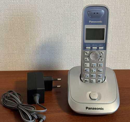 Радиотелефон Panasonic kx-tg2511ru