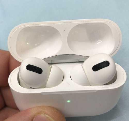 Apple airpods pro (оригинал)