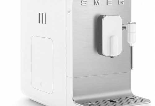 Автоматическая кофемашина Smeg BCC02, белый