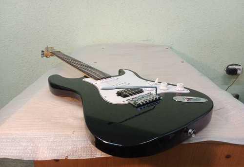 Электрогитара Fender Stratocaster (replica)