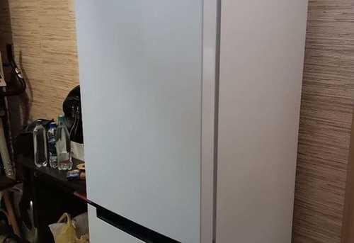 Холодильник Indesit Total no frost 200см