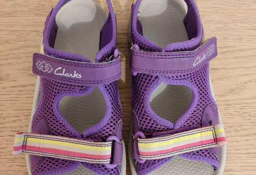 Сандалии clarks Англия на ногу 19см