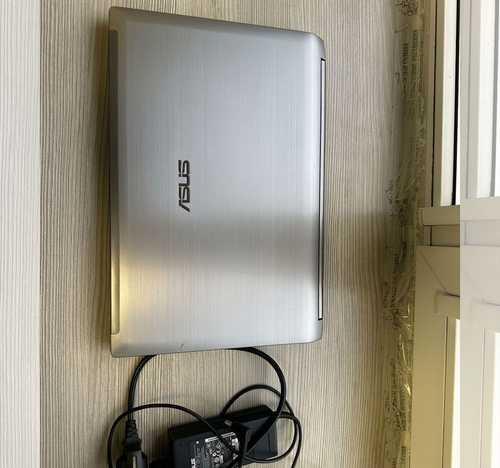Ноутбук asus N53J (на запчасти)
