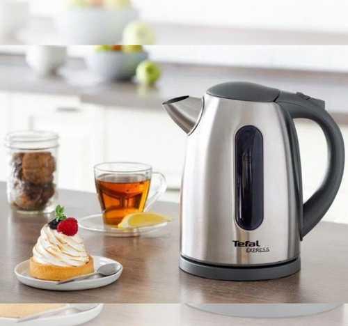 Электрический чайник Tefal Express, 1.7 л 2400 Вт