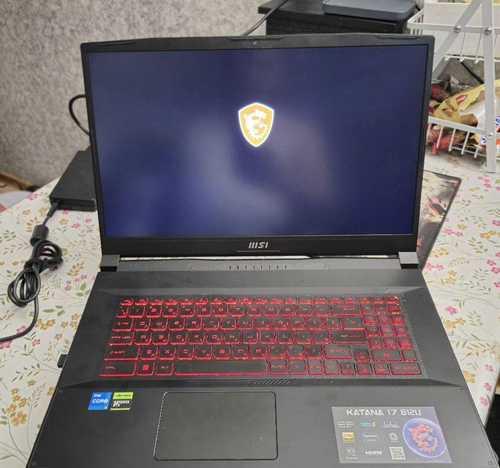 Игровой ноутбук msi katana 17 b12u