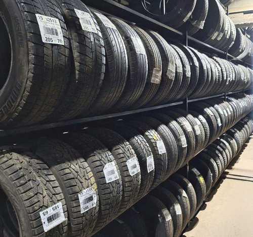 Nokian Tyres Hakkapeliitta 7 215/65 R16 102P