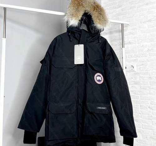 Зимняя мужская куртка Canada Goose