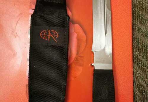 Нож Лазутчик Pirat изготовлен из стали 65Х13
