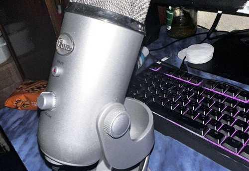 Микрофон студийный blue yeti