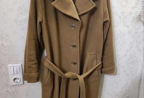 Пальто 48р женское демисезонное