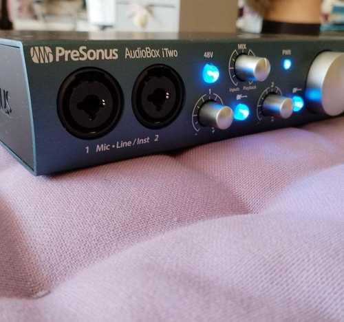 Звуковая карта PreSonus AudioBox iTwo