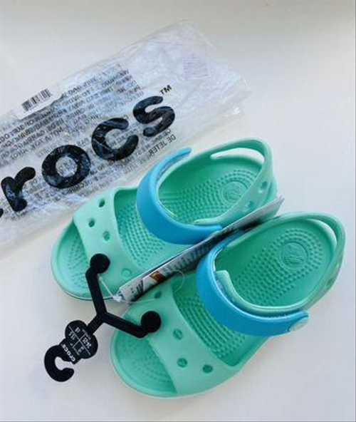 Сандалии crocs c8 новые