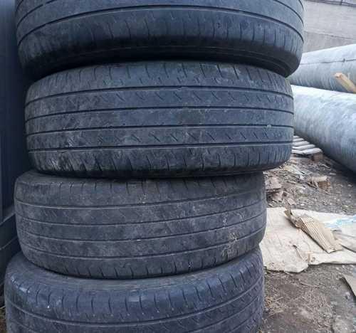 Yokohama 104ZR 225/60 R18