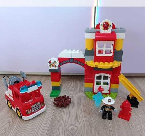 Lego duplo пожарная станция 10903