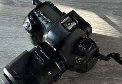 Зеркальный фотоаппарат Canon 5D mark IV