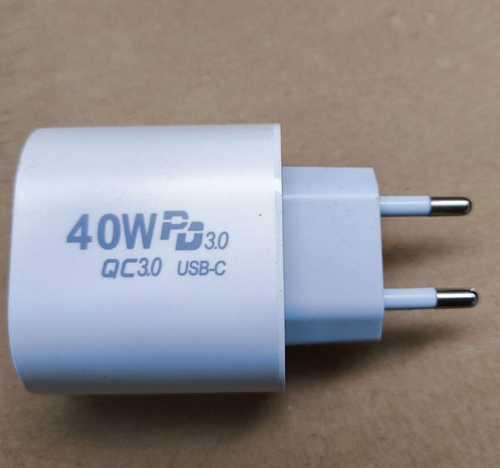 Зарядное устройство USB И Type C 40w 3A.новое