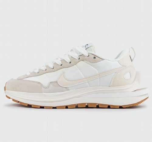 Кроссовки Nike Vapor Waffle x Sacai White / Gum Wmns