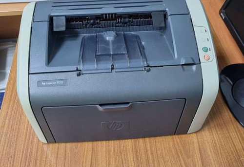 Принтер HP LaserJet P1010