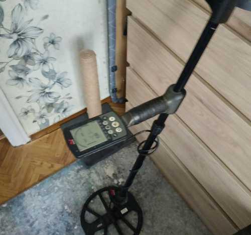 Металлоискатель minelab equinox 600 бу