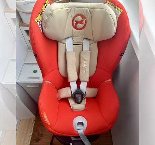 Автомобильное кресло Cybex sirona m2 i-Size