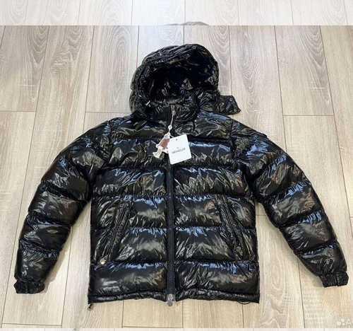 Пуховик Moncler