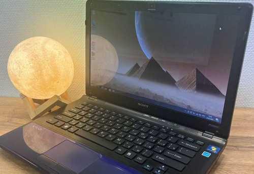 Ноутбук 14" Sony VAIO VPC-CW2S1R, 240 ГБ, Core i3-330M, RAM 4 ГБ, GeForce GT 330M 0.5 ГБ