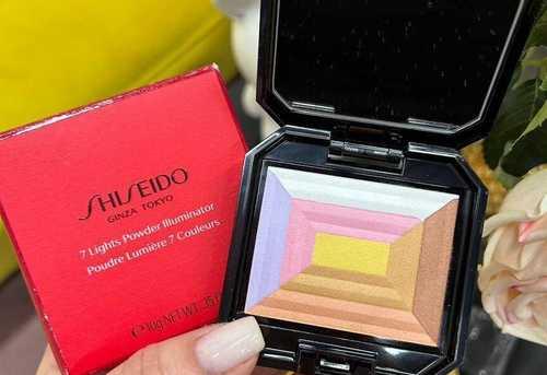 Shiseido компактная пудра C эффектом сияния