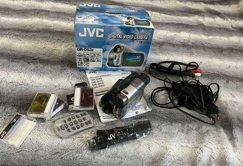 Видеокамера jvc GR-D53e