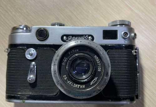 Плёночный фотоаппарат Зоркий 6