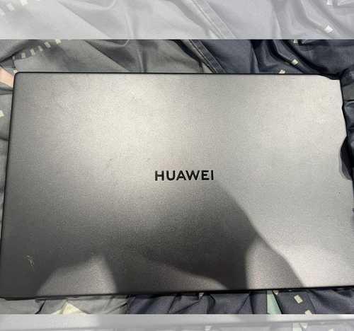 Huawei matebook d15 ryzen 5 3500U