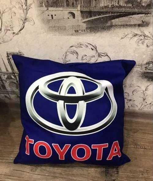 Подушка авто под голову Toyota