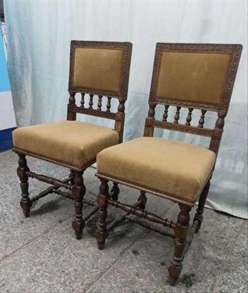 Старинные антикварные,дубовые стулья